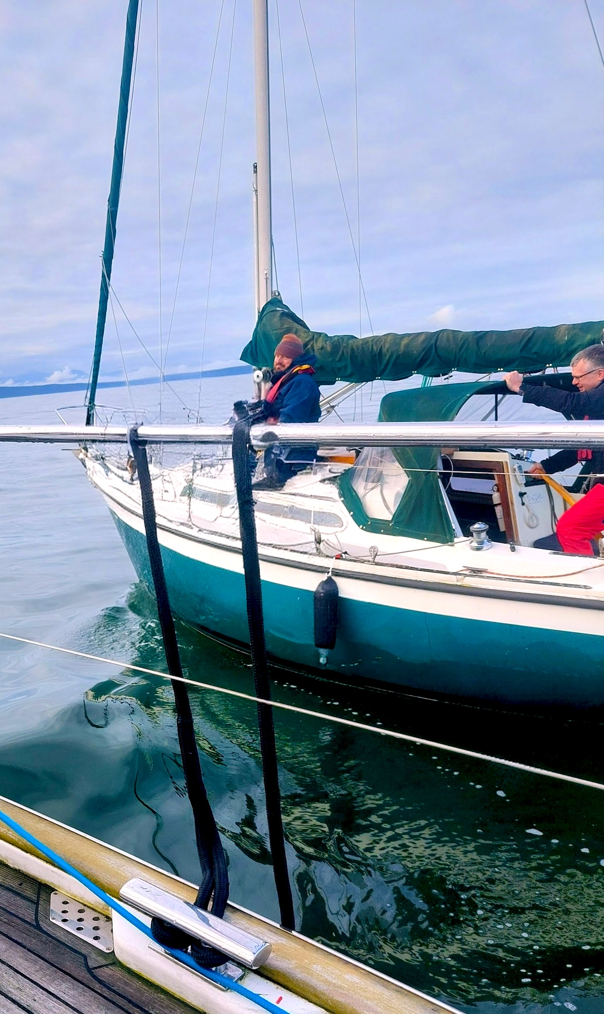 Cookies ho! – Braesail – A grand yacht in the Salish Sea